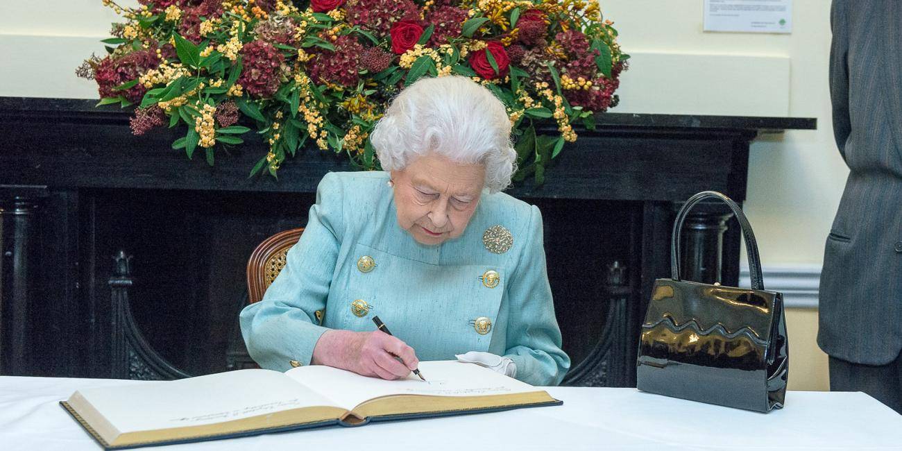 Remembering our Patron: HM The Queen and Chatham House | Chatham House ...