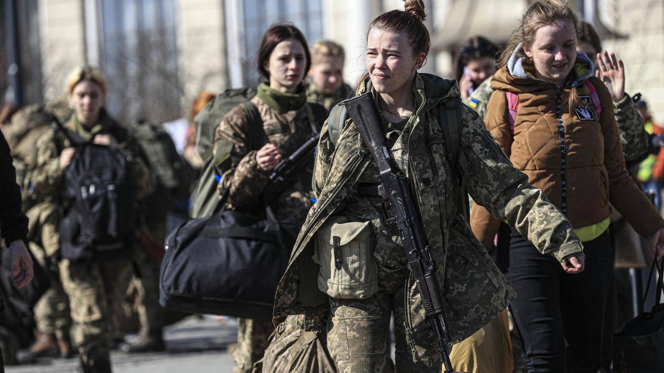 Cynthia Enloe: ‘Be sceptical of militarization’ | Chatham House ...