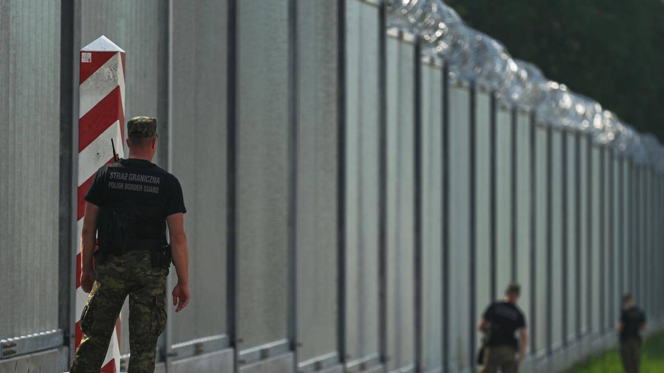 Border controls in Europe undermine the Schengen Area and the EU itself ...