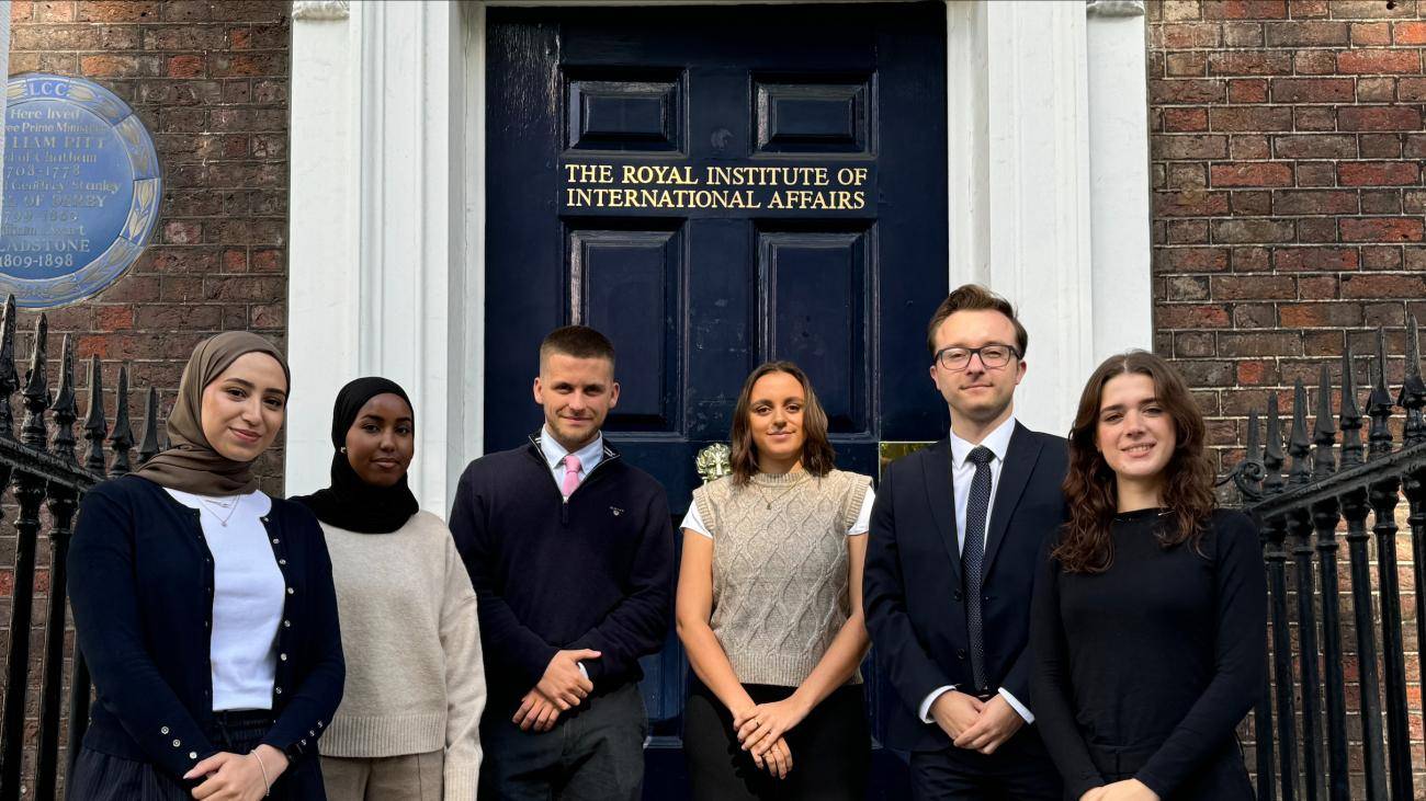Chatham House welcomes 2025 interns | Chatham House – International ...