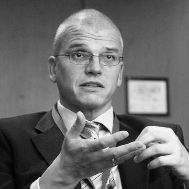 Timothy Ash | Chatham House – International Affairs Think Tank